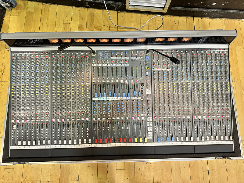 Allen and Heath GL4000-832 Great Condition! | Reverb UK