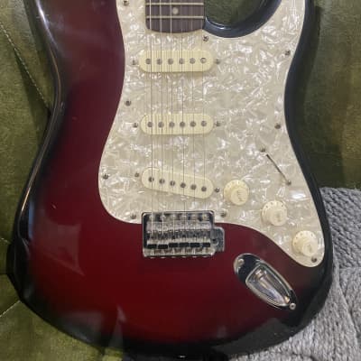 Lotus Strat 2001 - Red burst | Reverb