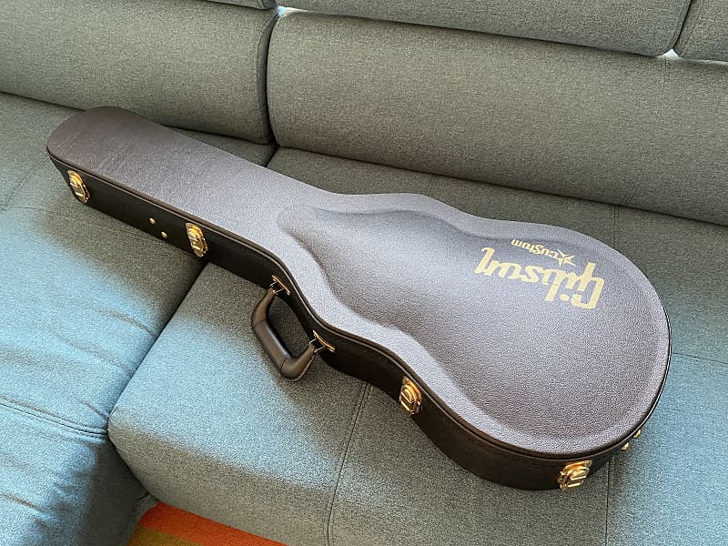Gibson Custom Shop Historic Les Paul Case black gold MINT | Reverb