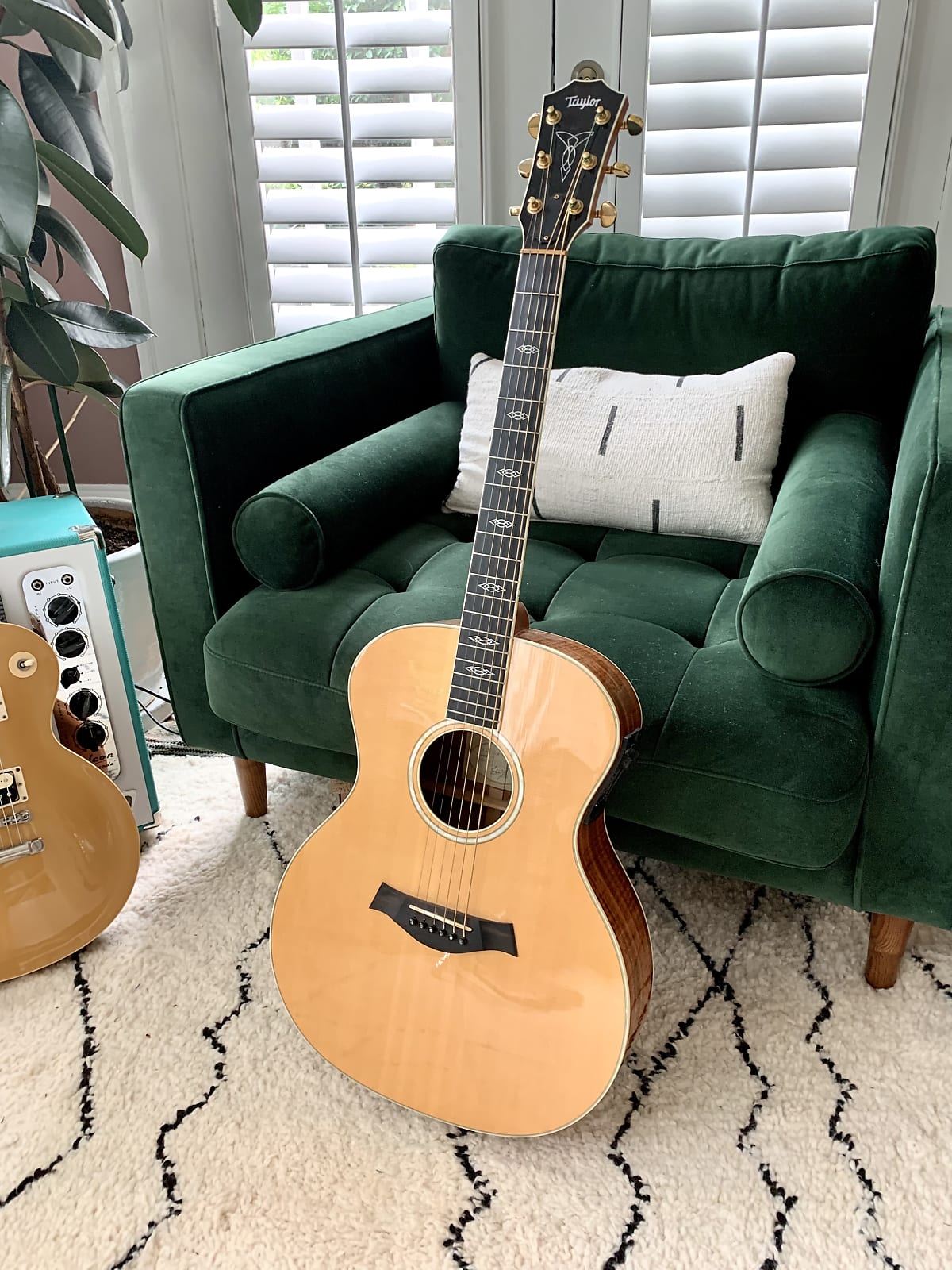 Taylor W14 | Reverb