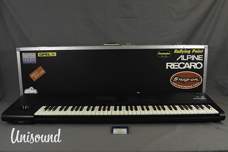Korg T2 Music Workstation Synthesizer in Very Good Condition | Reverb