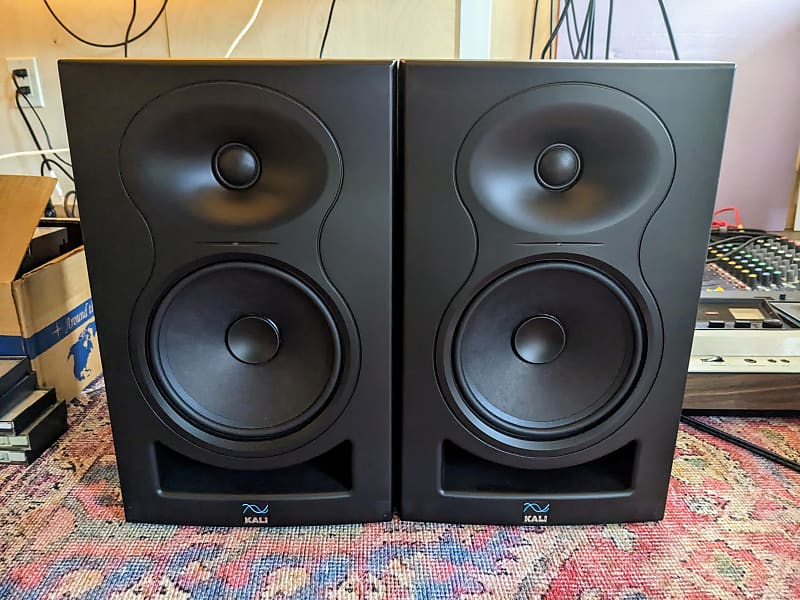 Kali Audio LP-6 2nd Wave Studio Monitors | Reverb