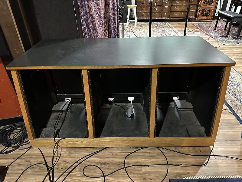 Studio Desk Rack - Black / light wood | Reverb