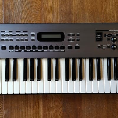 Roland Juno D 61-Key Synthesizer | Reverb UK