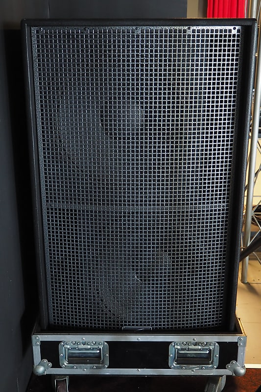 Peavey Versarray 218 (VR 218) Speaker (1 Unit) - | Reverb Peavey Versarray 218 (VR 218) Speaker (1 Unit) - | Reverb