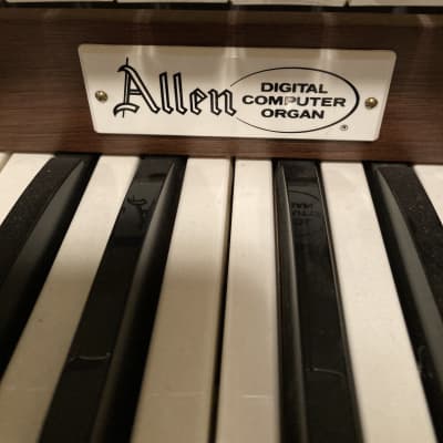 Allen MDS-10X Organ w-AGO Pedalboard | Reverb