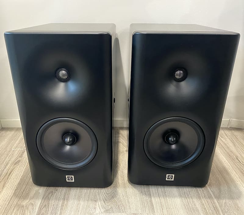 Dutch & Dutch 8c Studio | Reverb