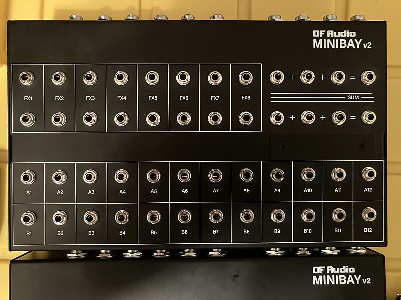 DF Audio Minibay v2 40-Point Desktop Patchbay, plus Nanopatch | Reverb