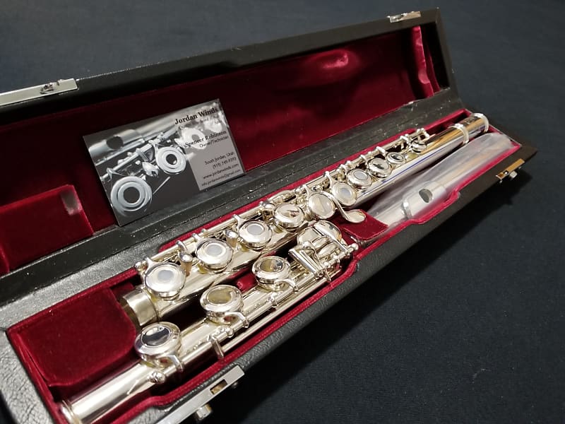 REFURBISHED JUPITER INTERMEDIATE FLUTE SILVER HEAD WITH | Reverb UK