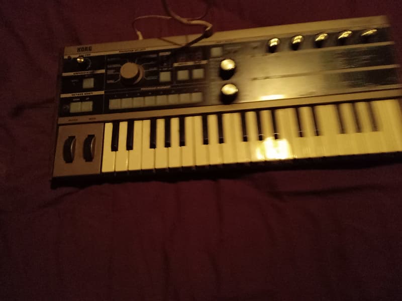 Korg MicroKorg Synthesizer/Vocoder (Parts Only) | Reverb