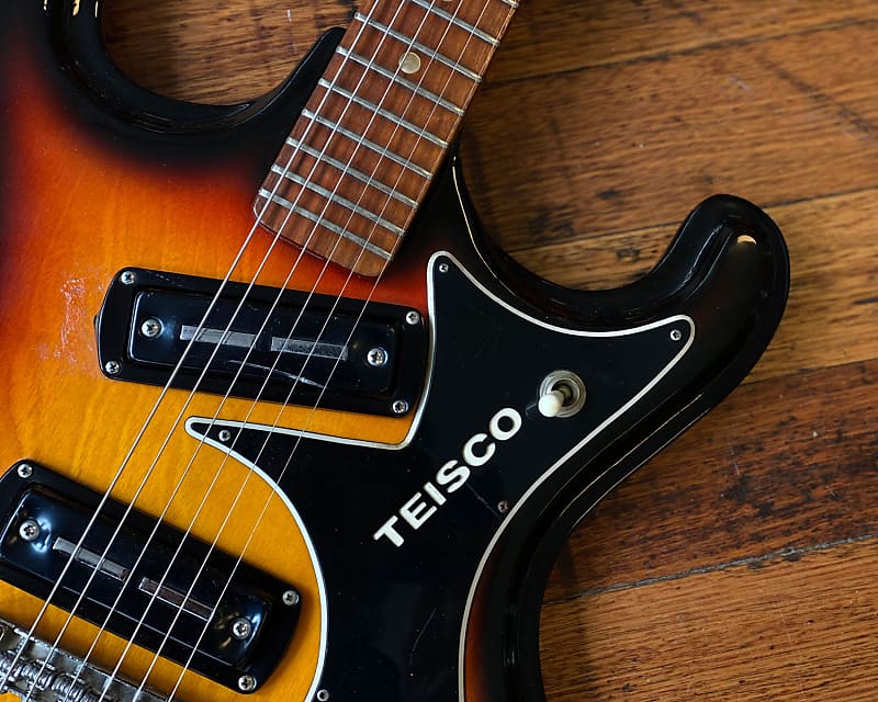 Teisco V-2 | Reverb