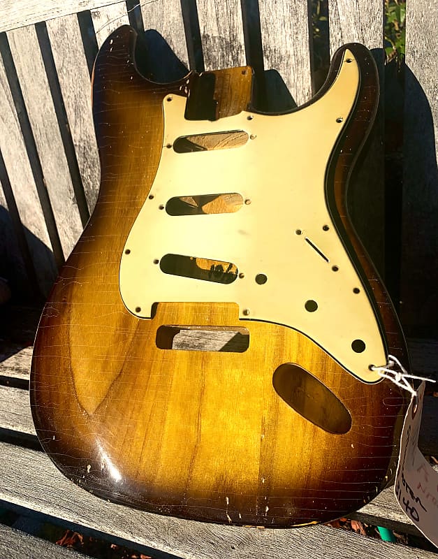 Strat RELIC BODY Reborn Old 2023 - 2 Tone SUNBURST | Reverb