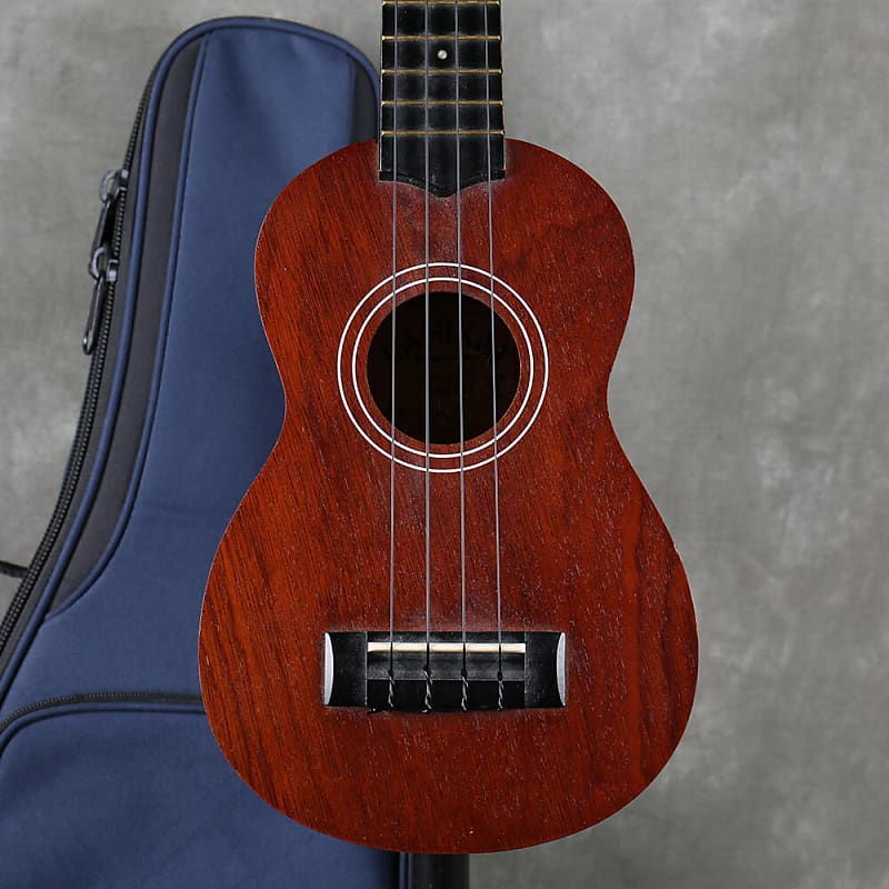 Lanikai Ukulele LU-11 - Gig Bag - 2nd Hand | Reverb