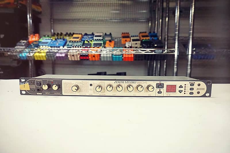 Zoom Studio 1204 | Rack-mount Effects Processor | Reverb