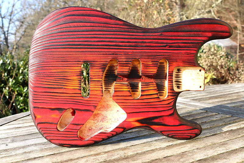 Stratocaster body, barncaster, SSS | Reverb UK