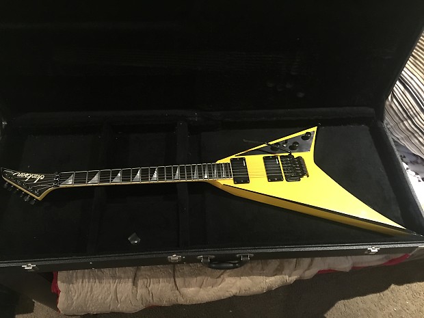 Jackson Professional Rhoads 1990 Yellow and Black | Reverb