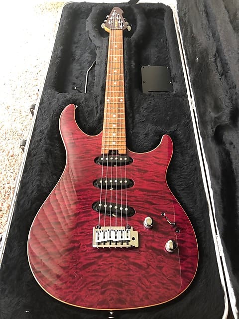 Peavey Limited LTD VT Red | Reverb