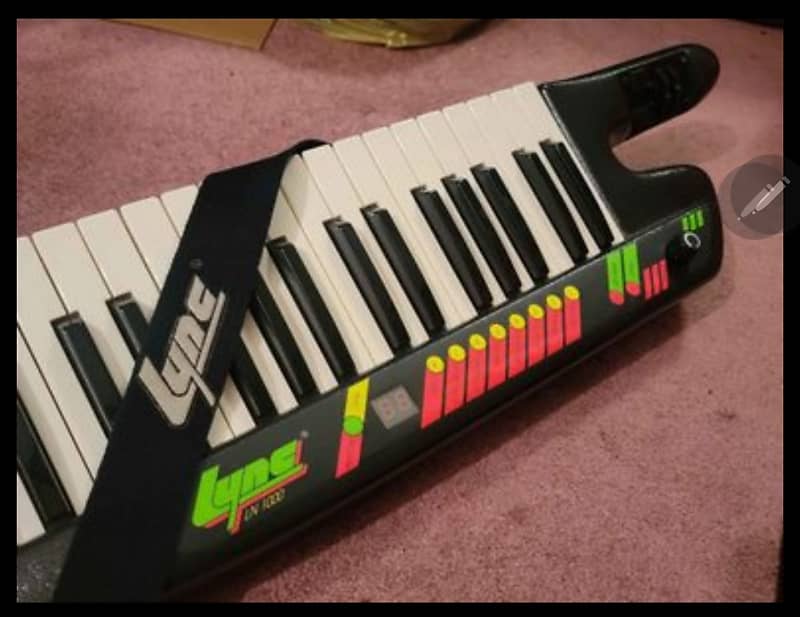 Lync LN 1000 - Black | Reverb