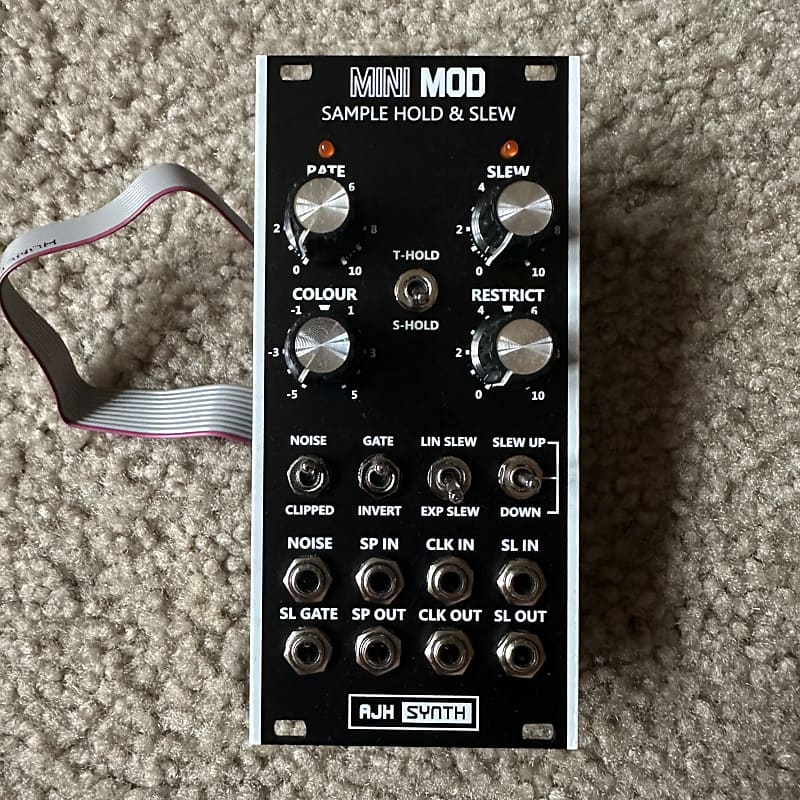 AJH Synth Sample Hold & Slew - Black | Reverb