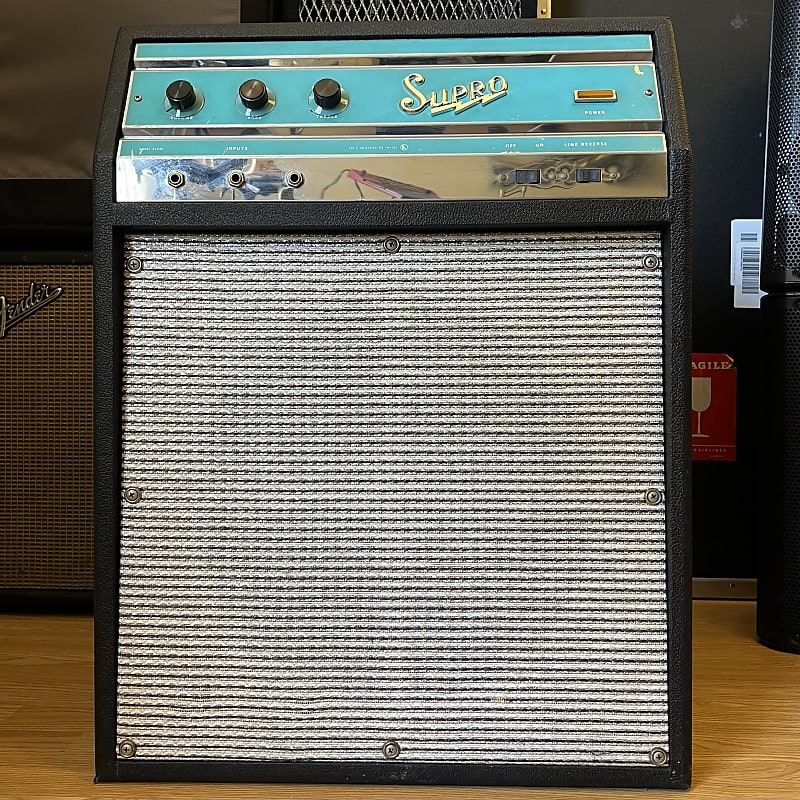 Collectors Only: Vintage 1968 Supro Thunderbolt Model 6820 | Reverb