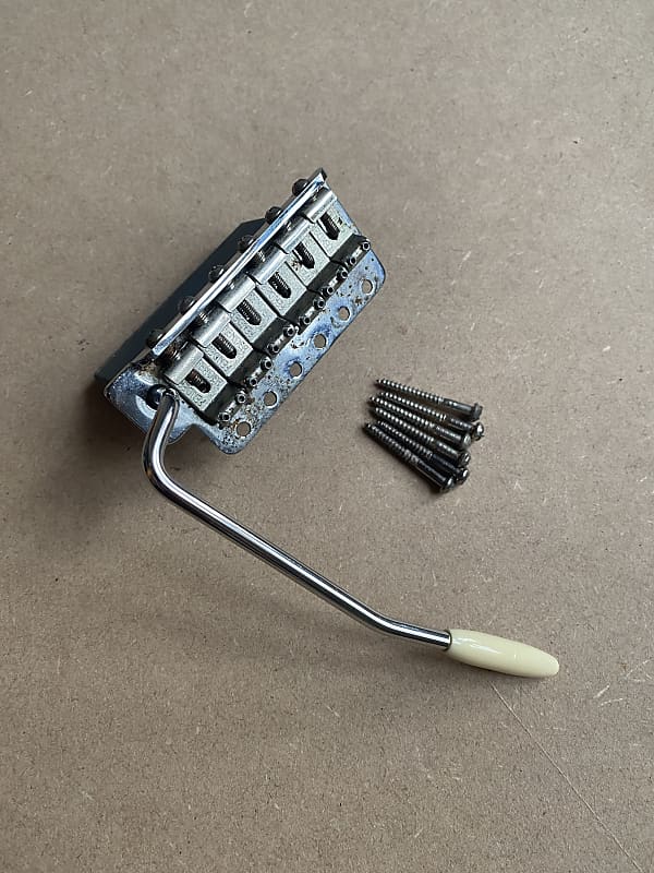 Fender Vintage 1957-1962-1966 Stratocaster Bridge Assembly | Reverb UK