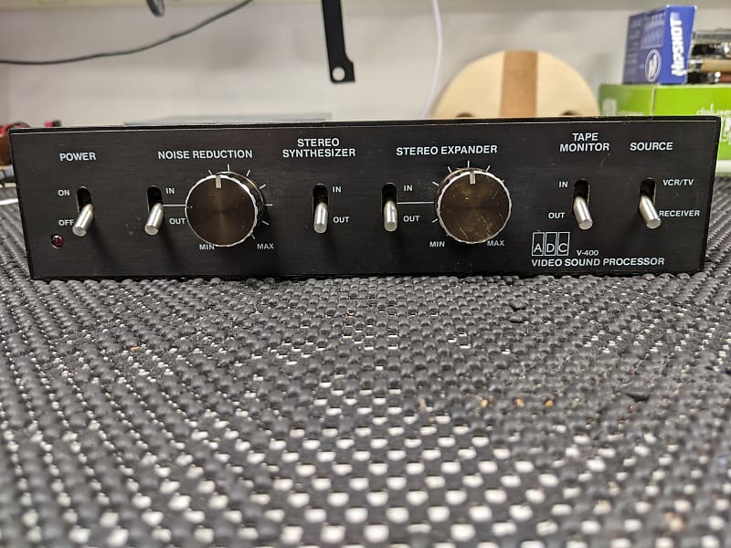 ADC V-400 Video Sound Processor Black | Reverb