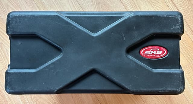 SKB SKB 4U Hard Shell Rack Case (X-Case) 2000's - Black | Reverb