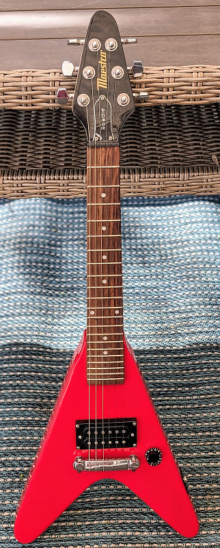 Maestro Flying Vee-Wee 1999 - 2015 - Red | Reverb