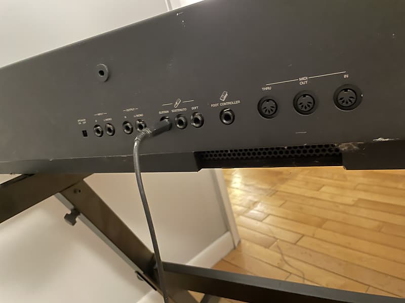 Yamaha P-200 Weighted Key Electric Piano | Reverb