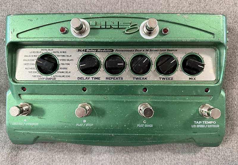 Line 6 DL4 Delay Modeler with "Dual Preset + Looper" Mod | Reverb