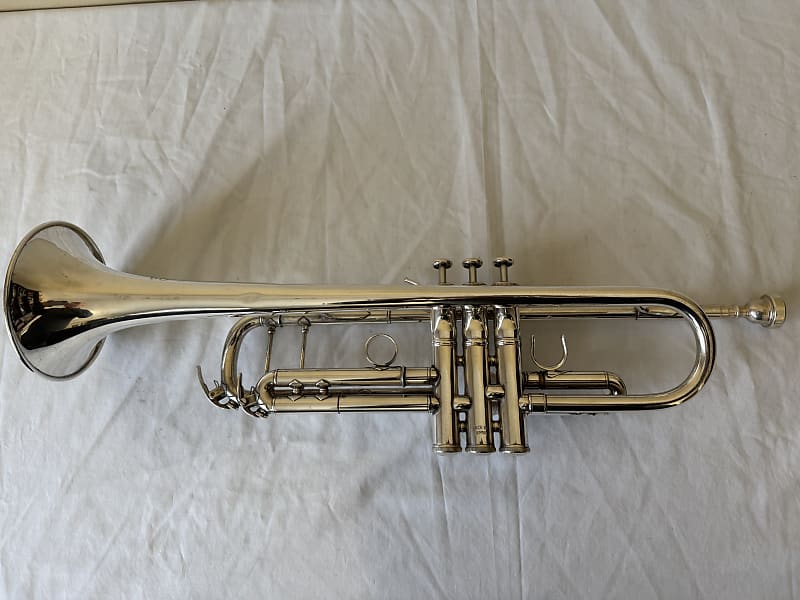 Yamaha YTR-8335 Xeno Trumpet | Reverb