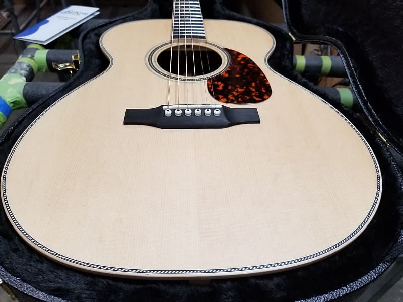Larrivee OM 40R - Signed Label by Jean Larrivee - Legacy | Reverb