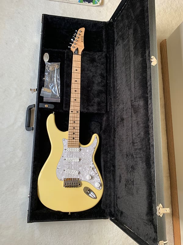 Kiesel Greg Howe GH3 - Vintage Cream | Reverb