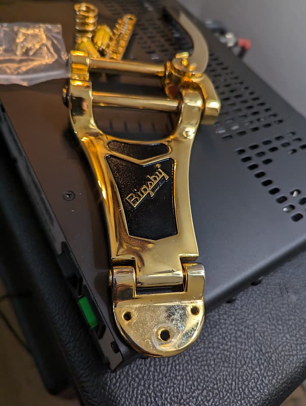 Bigsby B700 2020's - Gold | Reverb