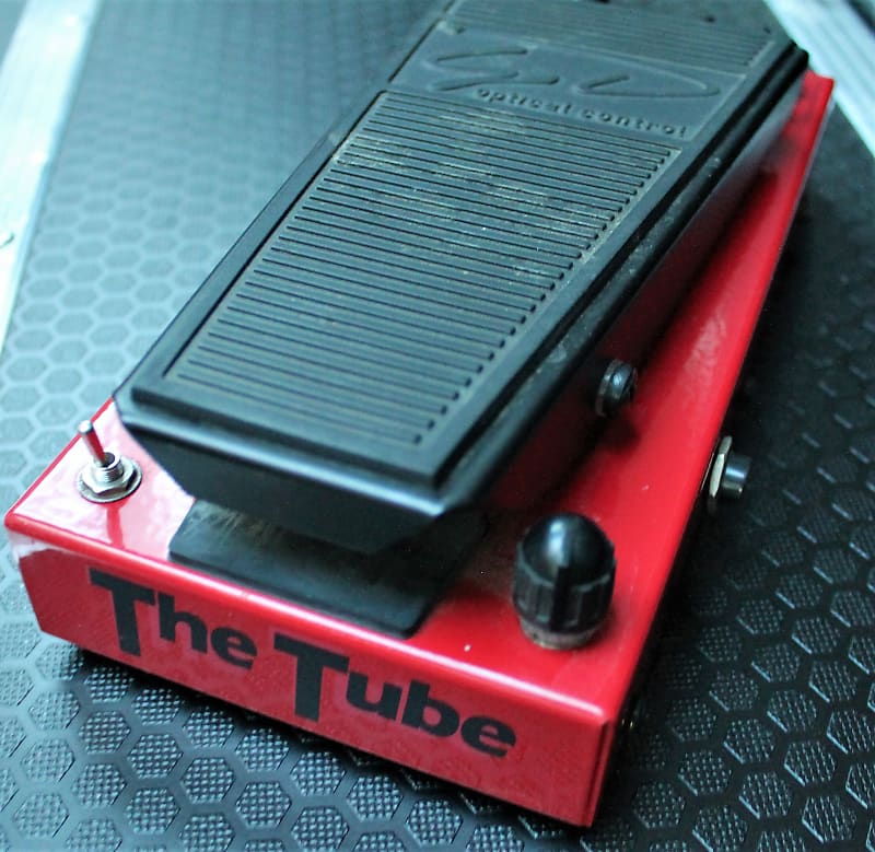 George Dennis 'The Tube' Valve/Tube Overdrive pedal | Reverb Canada
