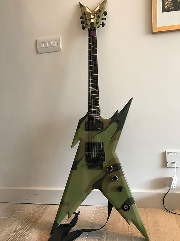 Dean Razorback USA custom early 2000s Hand Painted Camo | Reverb