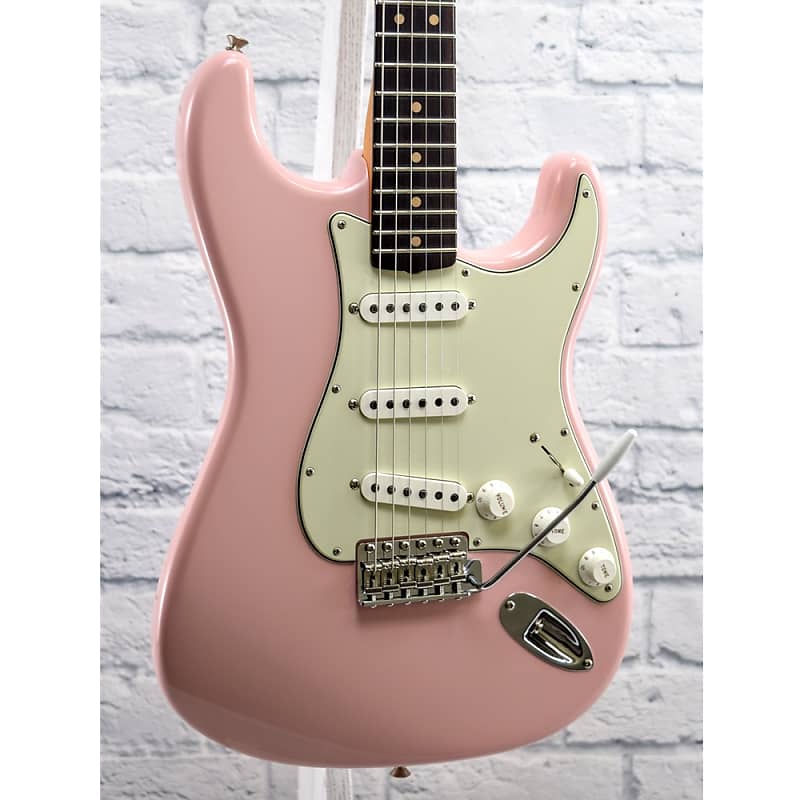 Fender Custom Shop '63 Closet Classic - Shell Pink W/Matching | Reverb