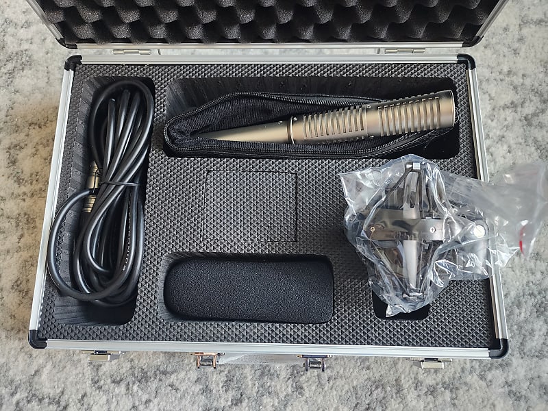 CASCADE X-15 Ribbon Stereo Microphone NEW IN CASE | Reverb