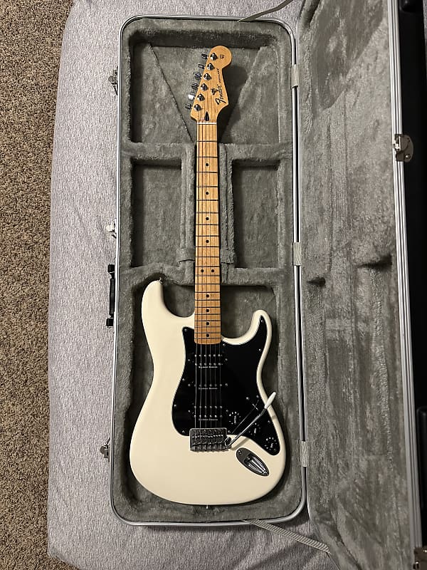 2015 Fender Player HSH Stratocaster | Reverb