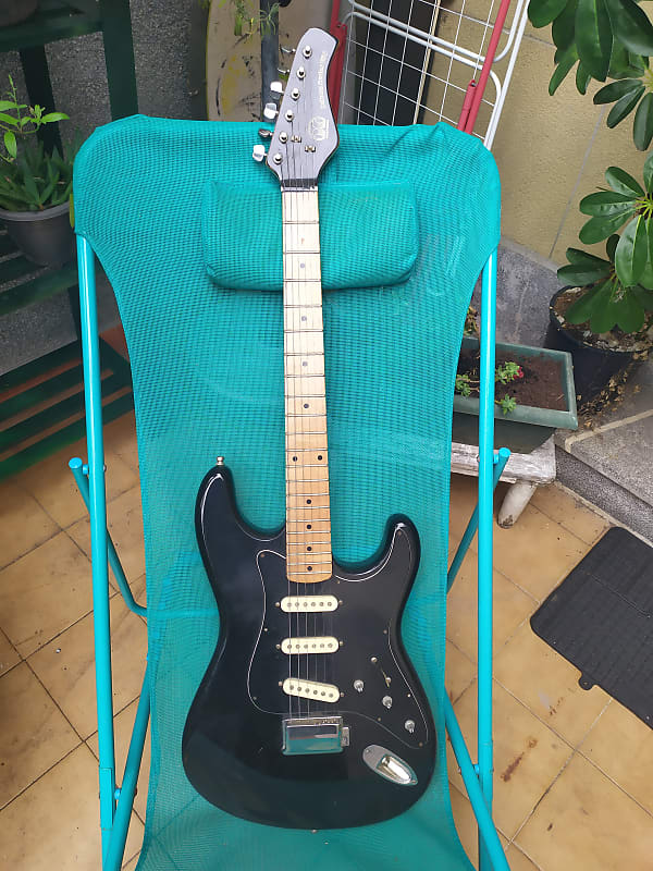 Hondo Deluxe Series 760 Stratocaster. Early 80s. Made by | Reverb