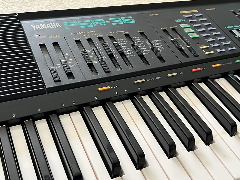 Vintage Yamaha PSR-36 FM Synthesizer | Reverb