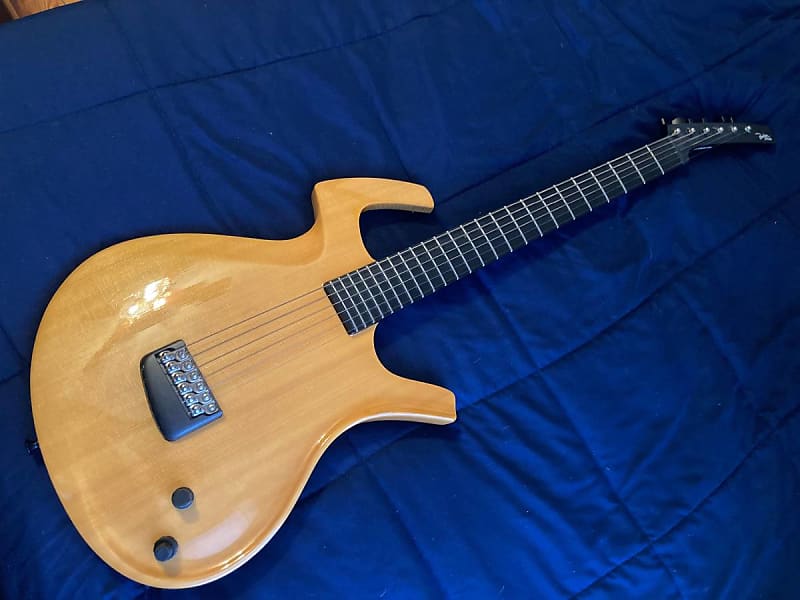 Parker Fly Concert Bronze 1999 - Natural | Reverb