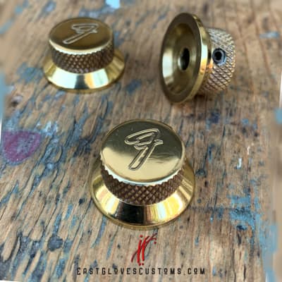 Fender USA Stratocaster "The STRAT" GOLD knobs, Original | Reverb