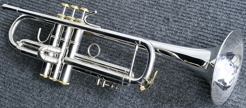 Bach Stradivarius Model 43 Bb Trumpet Silver-Plated w 25 LR | Reverb