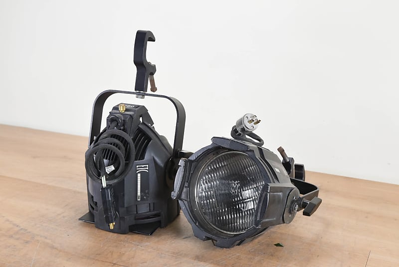 ETC Source Four Par Stage Light (PAIR) (church owned) CG00PJ7 | Reverb