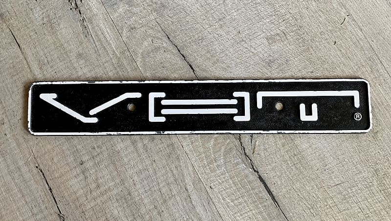 VHT Combo or Head logo badge plate 1999 Black | Reverb