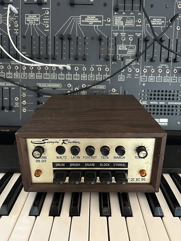 Wurlitzer Swingin’ Rhythm Drum Machine 1960s/1970s - | Reverb