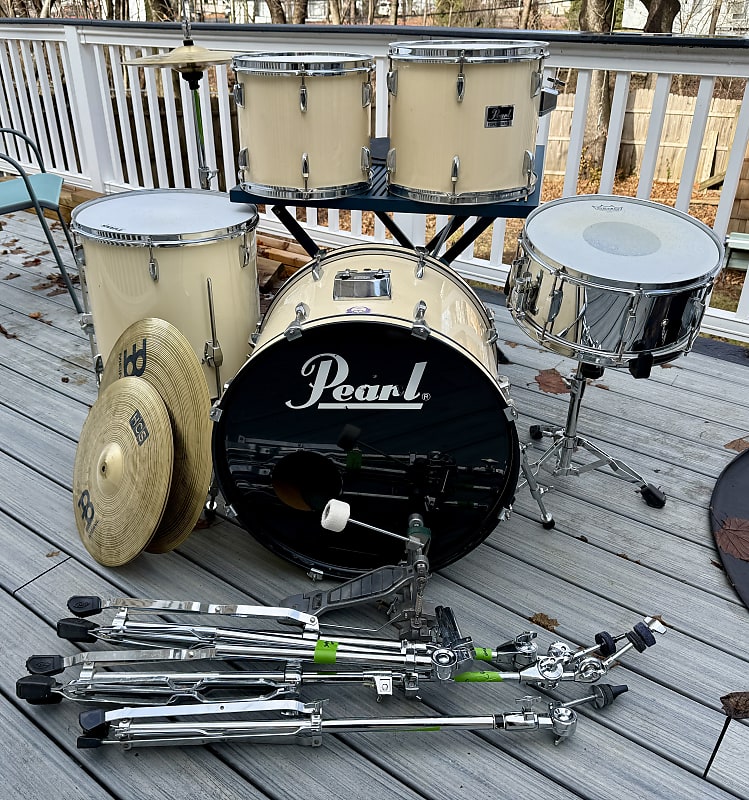 Pearl Forum Series Full Drum Kit | Mid-90s | Cream Color | Reverb