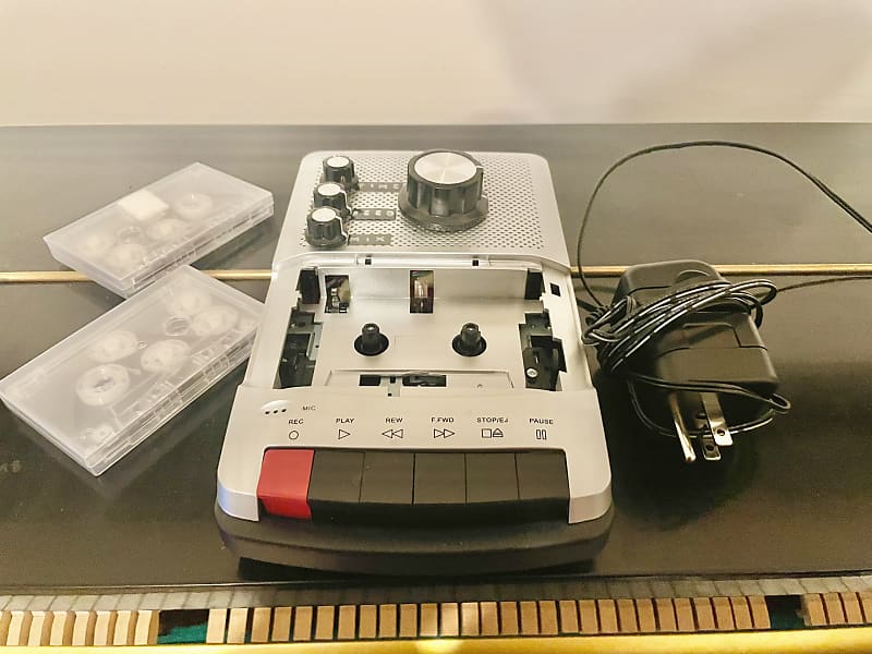 Battery Operated Pro-tel-XL 2023 (+ 2 Loop Tapes & Power | Reverb