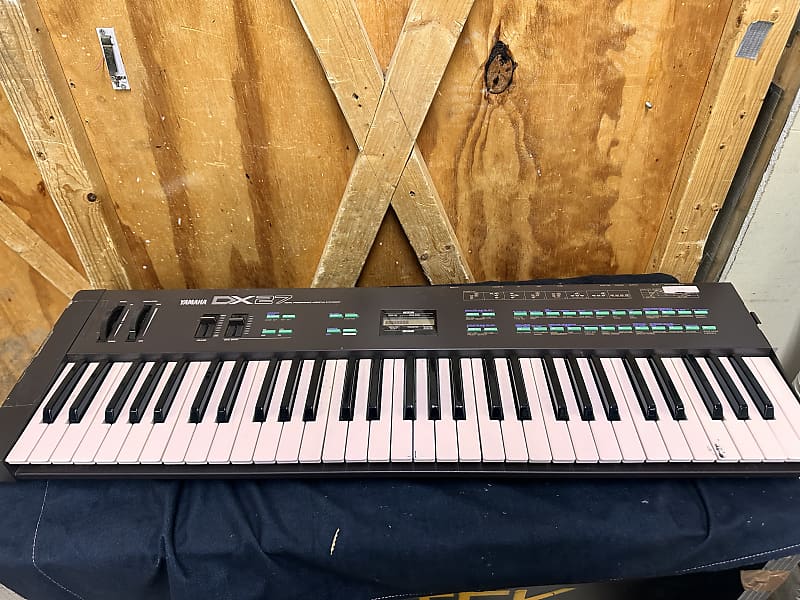 Yamaha DX27 Digital Synthesizer Keyboard - PARTS ONLY - | Reverb